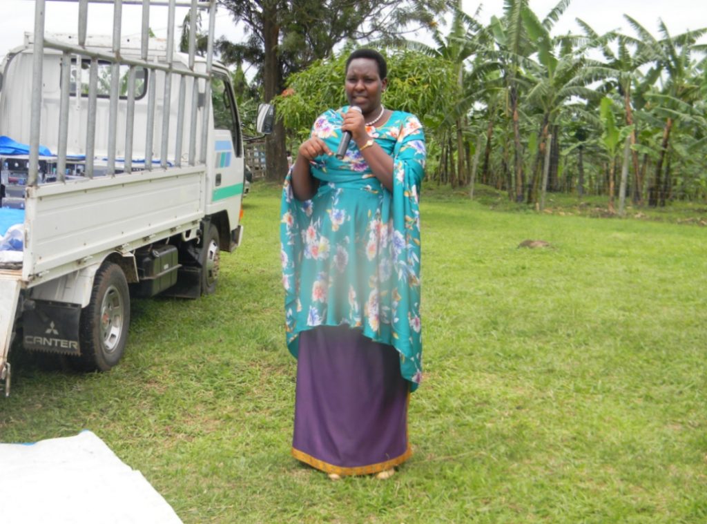 Sheema Woman MP Donates 100 Computers to Schools - SoftPower News